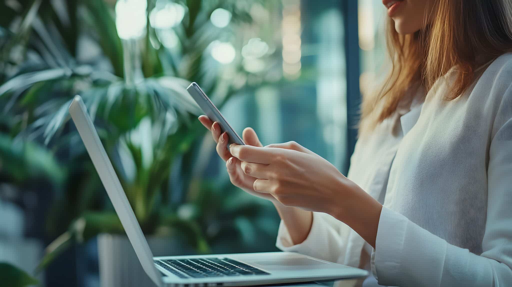 5 Best Texting Platforms for Recruiting to Utilize In 2025